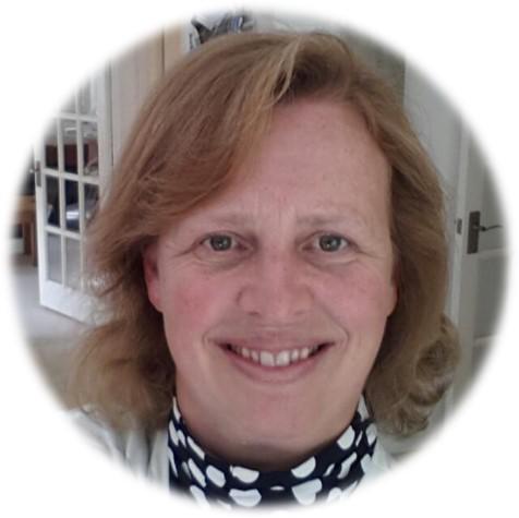 Helen Naylor – Dine with a Guide